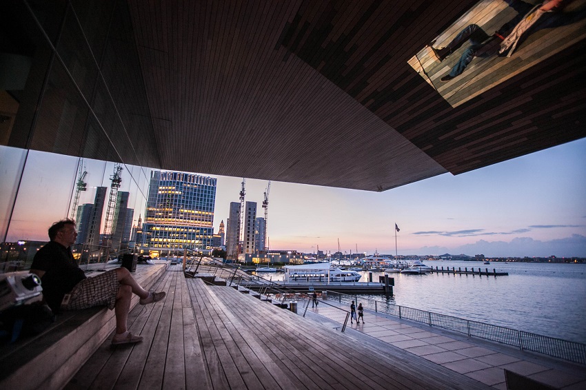 Neighborhood – ICA Boston